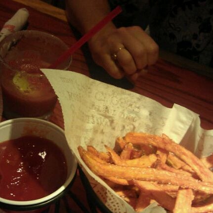 Red Robin Gourmet Burgers and Brews - Burger Joint in Wenatchee