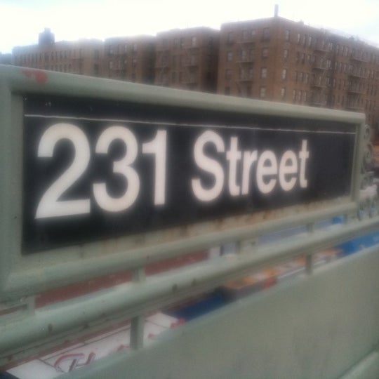 Photos at MTA Subway - 231st St (1) - Metro Station in Kingsbridge