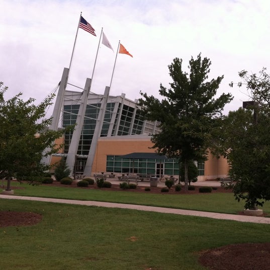 Atlanta TRACON - Government Building in Peachtree City