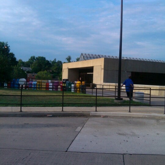 Photos at Addison Road-Seat Pleasant Metro Station - Metro Station in ...