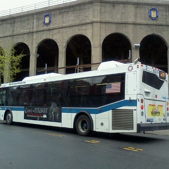 MTA Bus Stop - 69th Av & Dartmouth St (Q23) - Forest Hills - 0 tips
