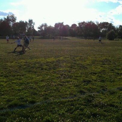 Weiss Park - Park in Newark
