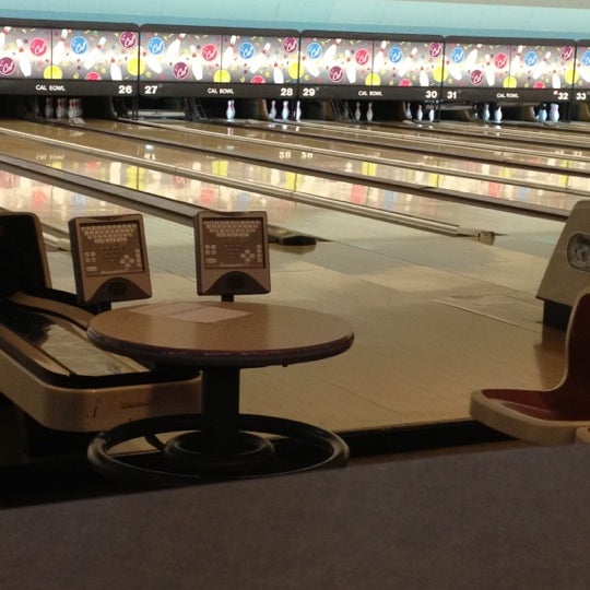 Cal Bowl - Lakewood Mutual - Lakewood, CA