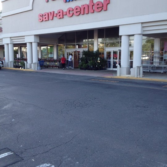 Pathmark (Now Closed) - Grocery Store