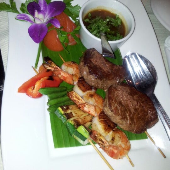 Cosmo Thai (Now Closed) - Thai Restaurant in Frogner