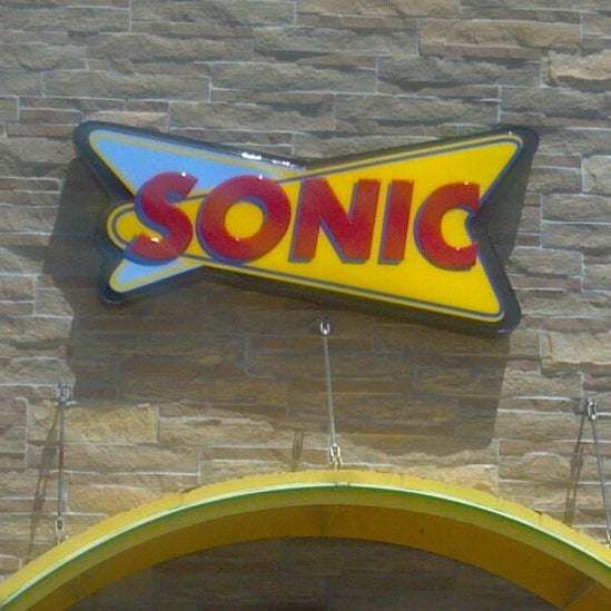 SONIC Drive In - Fast Food Restaurant