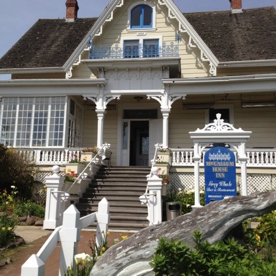 MacCallum House Inn - 45020 Albion Street