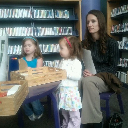 Golden Valley Library - Library in Golden Valley