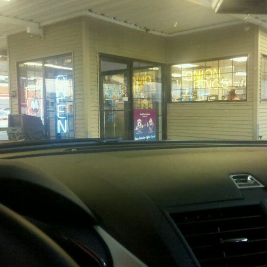 Sonic Drive-In - 1 tip from 212 visitors