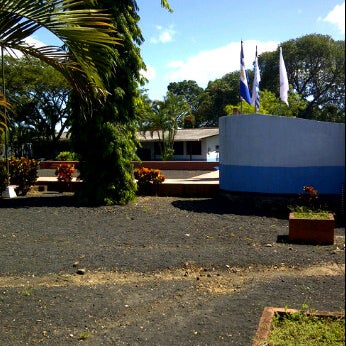 Universidad Autonoma de Santa Ana (UNASA) - 70 visitors