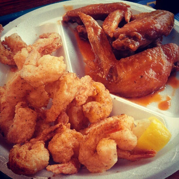 Salem's Gyros & Subs - 21 tips