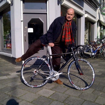 Bike Centre Dik - Bicycle Store in Korrewegwijk