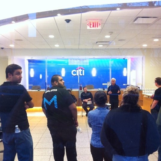 Citibank (Now Closed) - Center City East - 207 South St