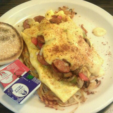 Square Peg Diner (Now Closed) - Mid-City Industrial - Minneapolis, MN