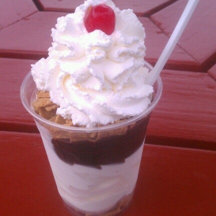 Custard Hut - Ice Cream Parlor