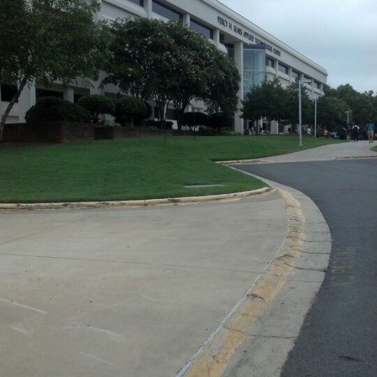 Applied Tech Building - GTCC - College Academic Building in Jamestown