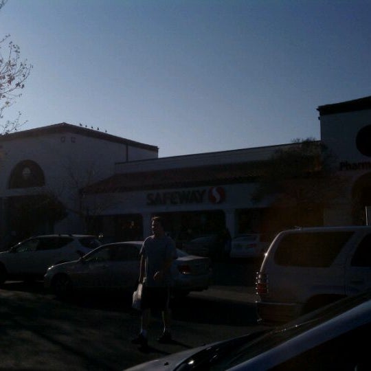 Safeway - Grocery Store in Mountain View