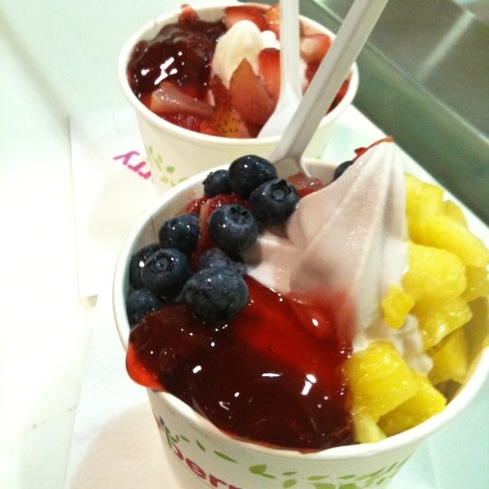 Yogurberry (by:FoodNetwork) - Frozen Yogurt Shop in Dubai