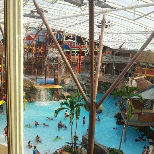 Splash Landings Hotel - 12 tips from 817 visitors