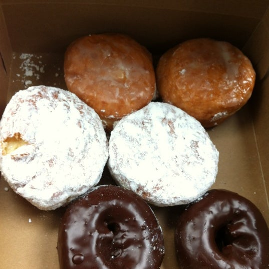 Dalos Bakery - Bakery