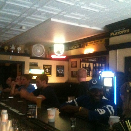 Hudson Street Hooligans (HSH) Club - 12 tips from 146 visitors