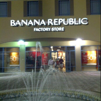 Banana Republic Factory Store - 2 tips from 177 visitors