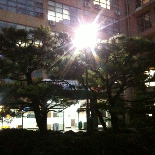 인제대학교 신어관 (Inje University Shineo Building) - 4 tips from 24 visitors