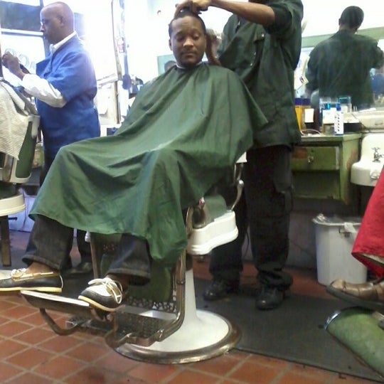 Silver Moon Barbershop - Hair Salon in Downtown Atlanta