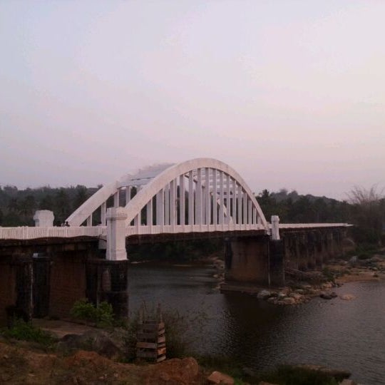 jayachamarajendra cantilever bridge - Bridge