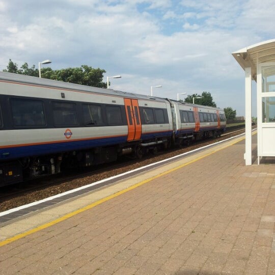Leytonstone High Road Railway Station (LER) - Granleigh Rd.