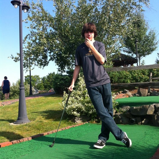 Family Golf Center - Mini Golf Course in Hadley