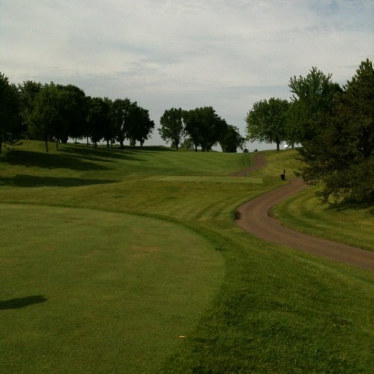 Hudson Golf Club - 1 tip from 145 visitors