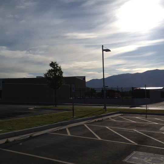 Photos at Ellison Park Elementary - Elementary School