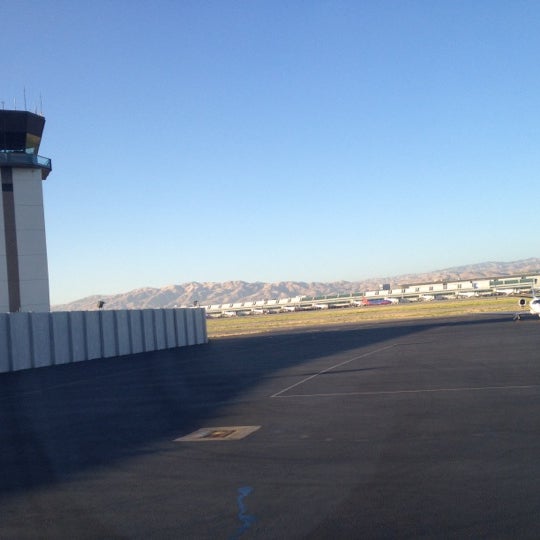 Photos at Intel Air Shuttle Santa Clara - Transportation Service in ...