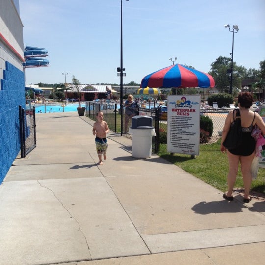 Photos at Fun-Plex - 8 tips