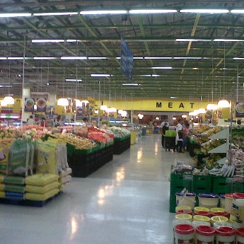 SM Savemore - Grocery Store in Mandaue City