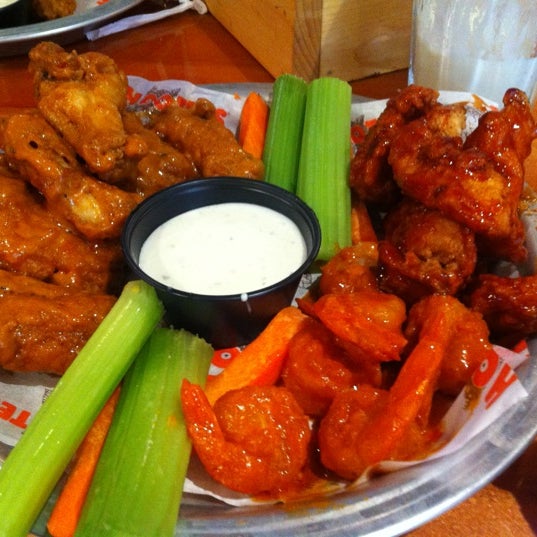 Hooters - Downtown Atlanta - Atlanta, GA