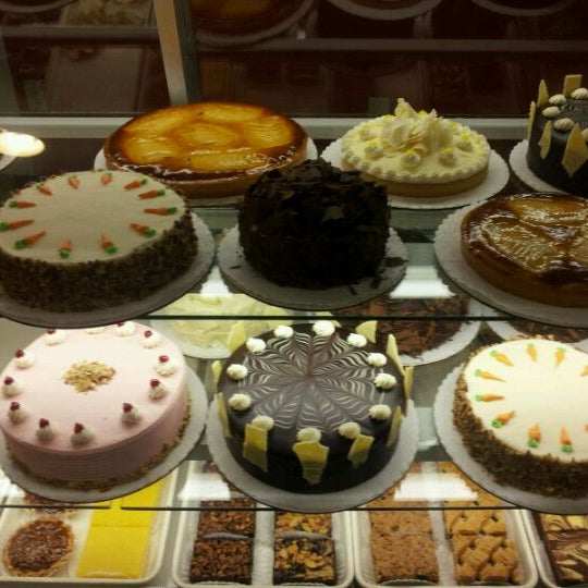 Foley’s Cakes - Downtown Portland - 5 tips from 109 visitors