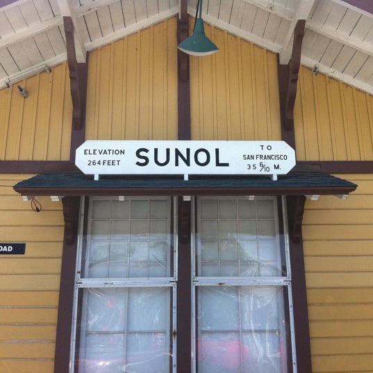 Sunol Station Niles Canyon Railway - Train Station