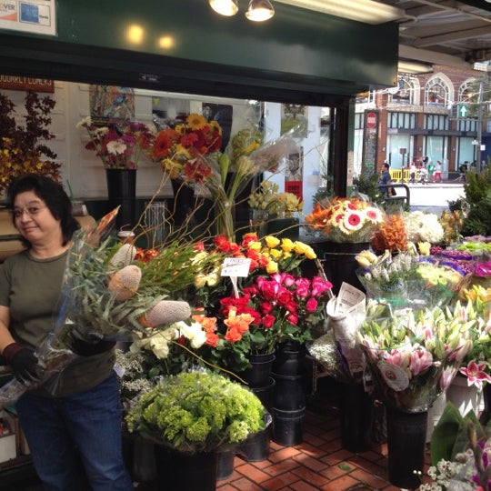Union Square Flowers - Downtown San Francisco-Union Square - 780 Market St