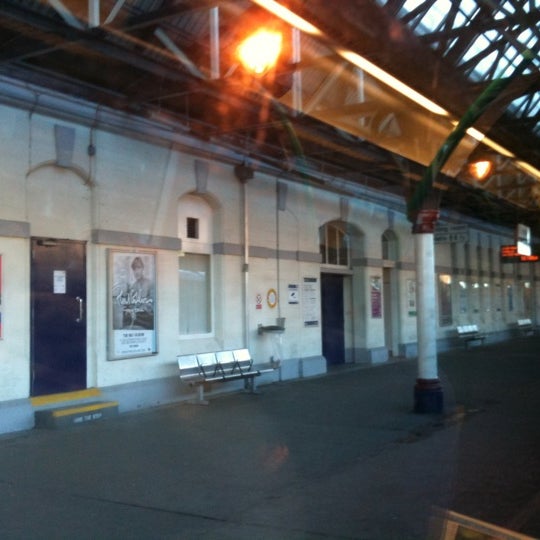 Dundee Railway Station (DEE) - 16 tips from 2032 visitors