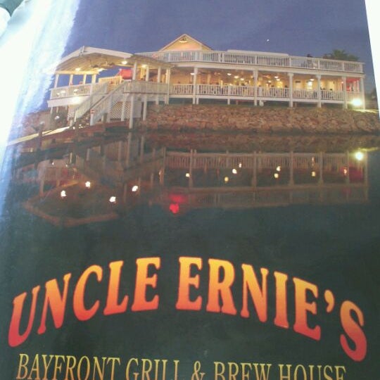 Uncle Ernie's Bayfront Grill - 45 tips from 1103 visitors