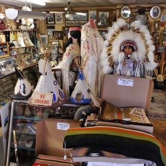 Mohawk Lodge Indian Store - 2 tips