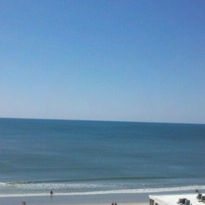 Malibu Pointe Condos - Neighborhood