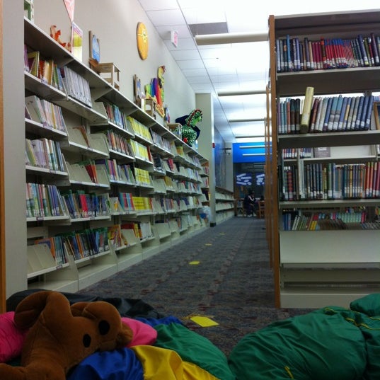 Barbara Bush Branch Library - Library in Spring