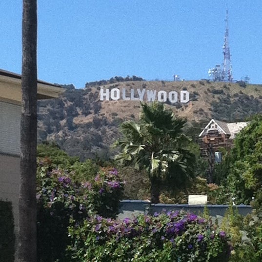 Photos at Hollywood Sign - Beachwood Canyon Trail - 43 tips from 6563 ...