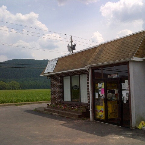 Photos at Rickè Len's Country Restaurant - 7604 Route 209