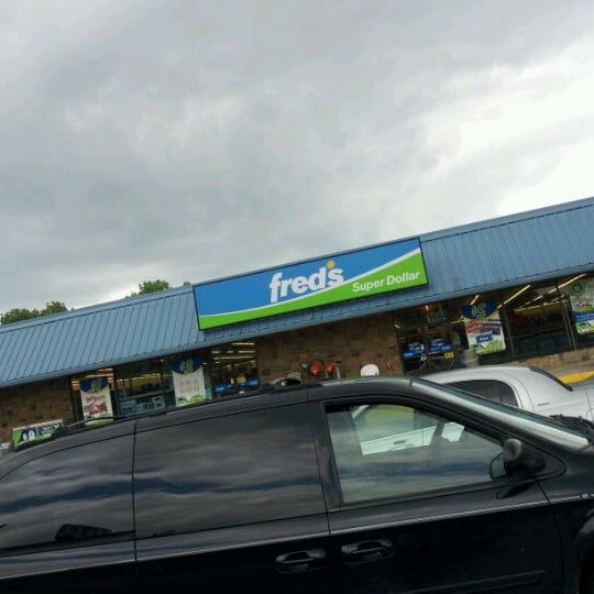 fred's Super Dollar (Now Closed) - Discount Store