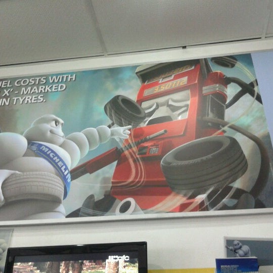 Pit Stop Tyre Sdn Bhd - Automotive Repair Shop in Sunway, Seberang Jaya