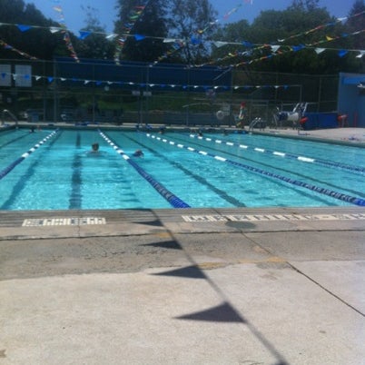 Begg Pool - Swimming Pool in Manhattan Beach